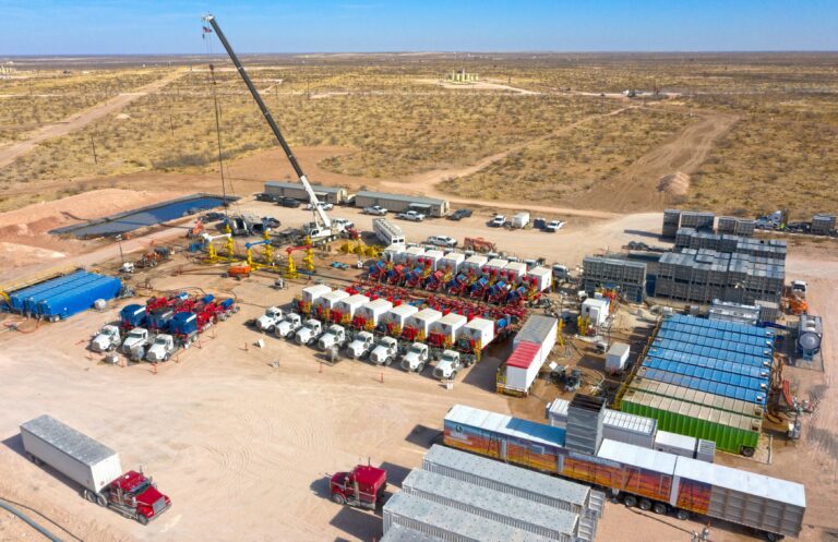 Oil & Gas Power Solutions | Lifecycle Power